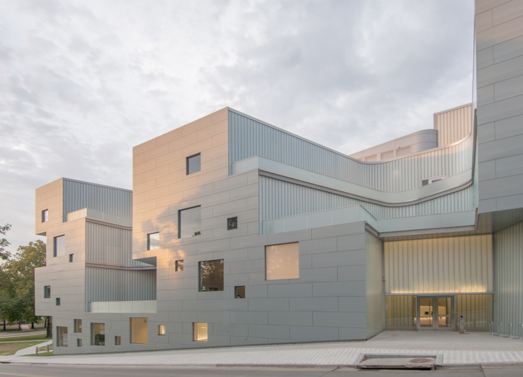 Visual Arts Building | School of Art, Art History, and Design - College ...