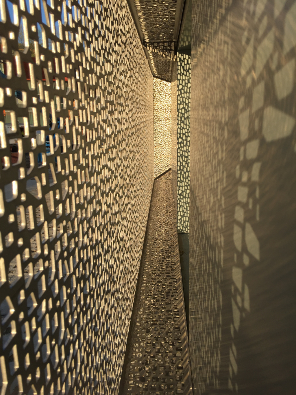 Visual Arts Building | School of Art, Art History, and Design - College ...